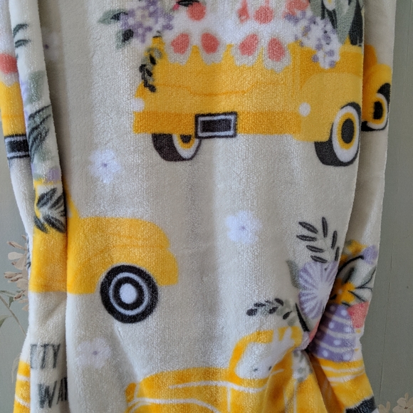 Bedding | New Super Soft Spring Trucks Oversized Throw 6 X 70 | Poshmark